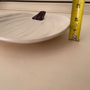 Pottery Barn | Dining | Pottery Barn White Pumpkin Dinner Plates ...